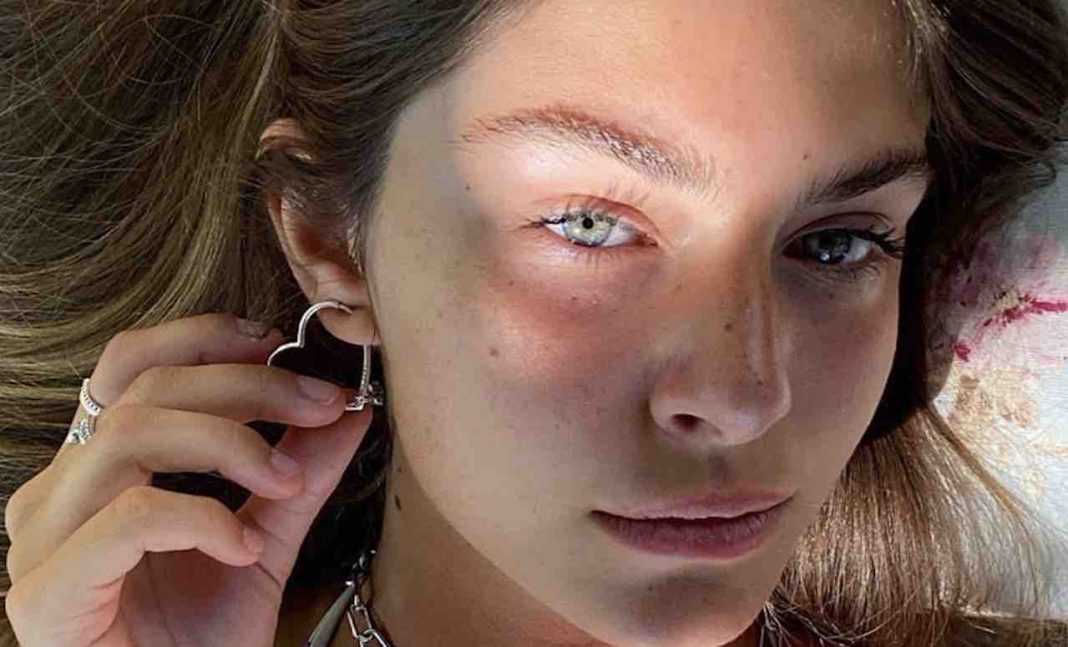 La figlia di Filippa Lagerback e Daniele Bossari compie 18 anni: la ...